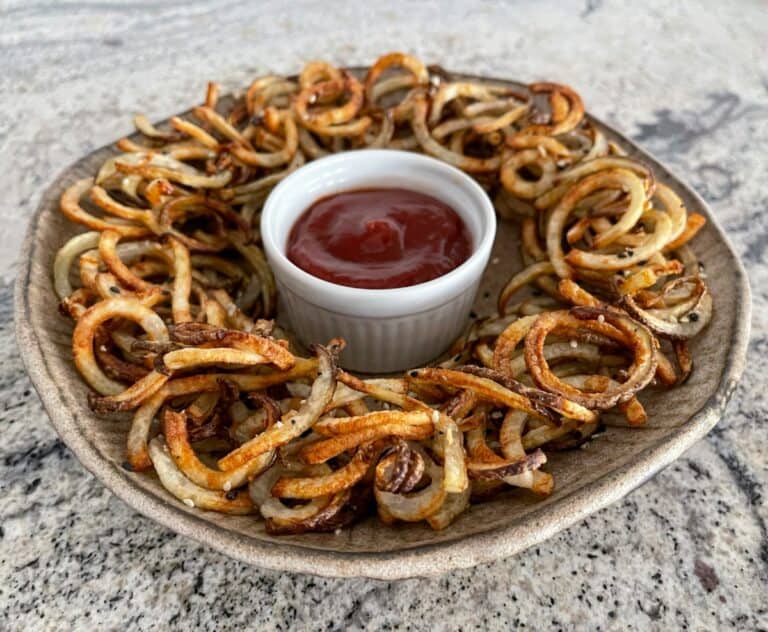 Crispy Homemade Air Fryer Everything Bagel Curly French Fries